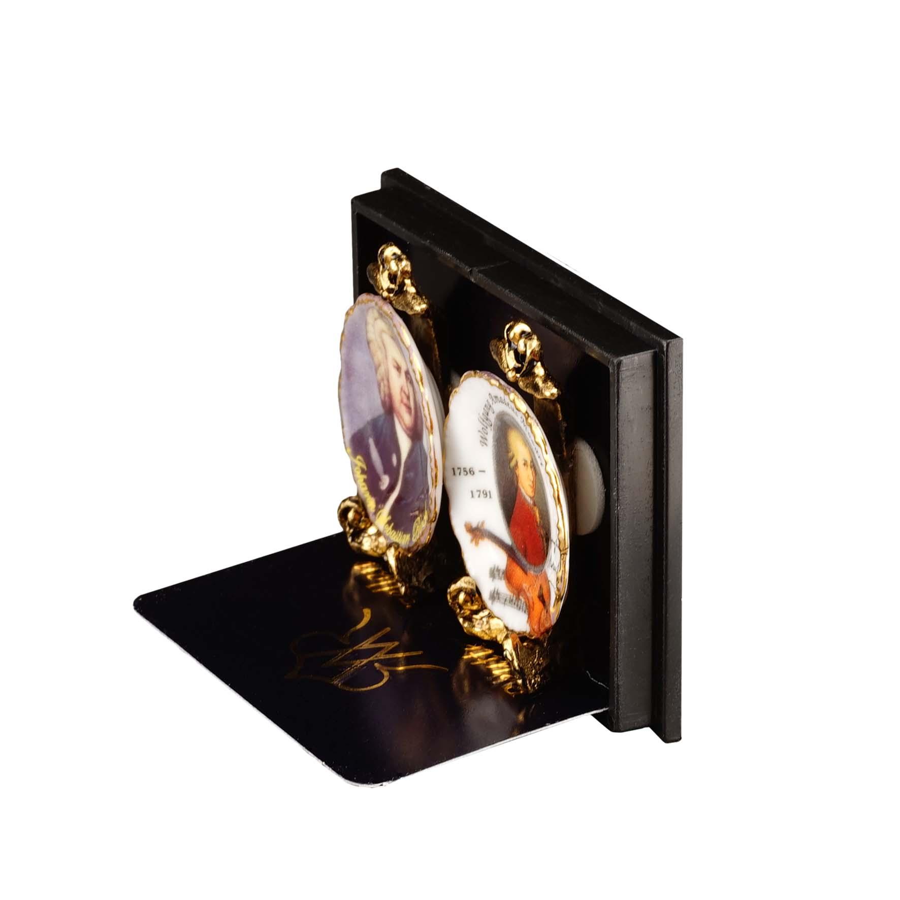 Onlineshop der Reutter Miniaturen GmbH.2 Wall Plates with Stand ...