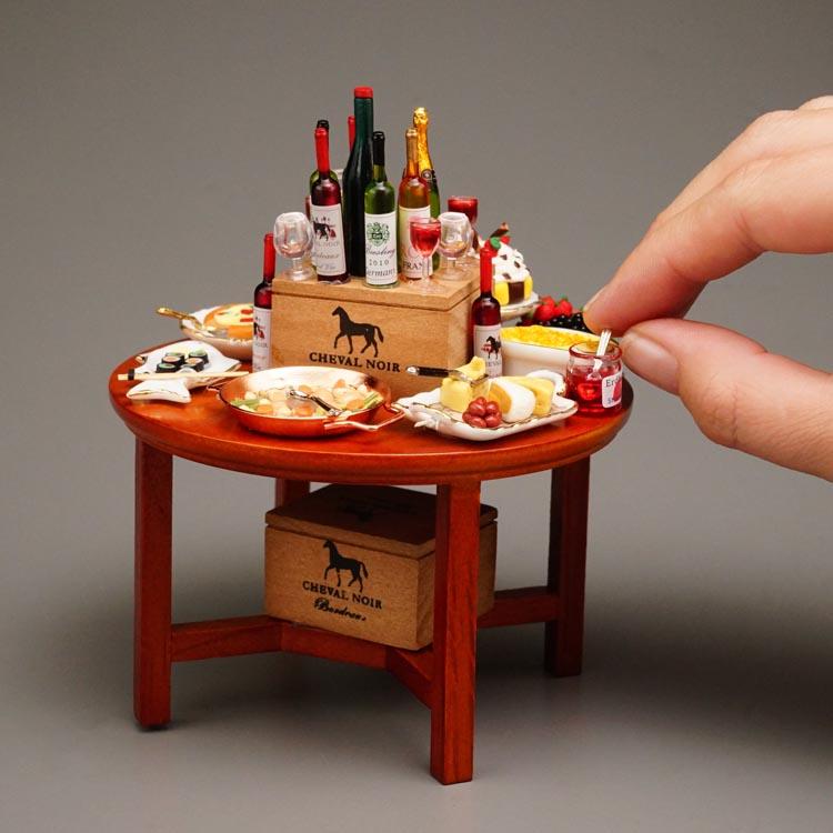 Onlineshop der Reutter Miniaturen GmbH.Feast Buffet