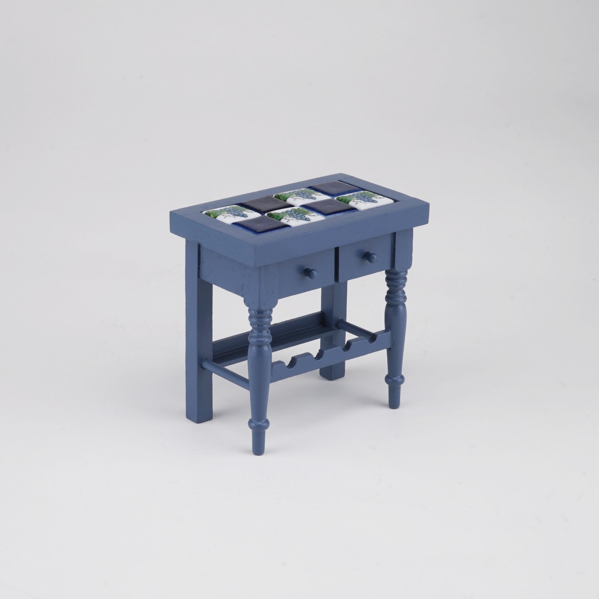 Onlineshop der Reutter Miniaturen GmbH.Blue Kitchen Wine Table with ...